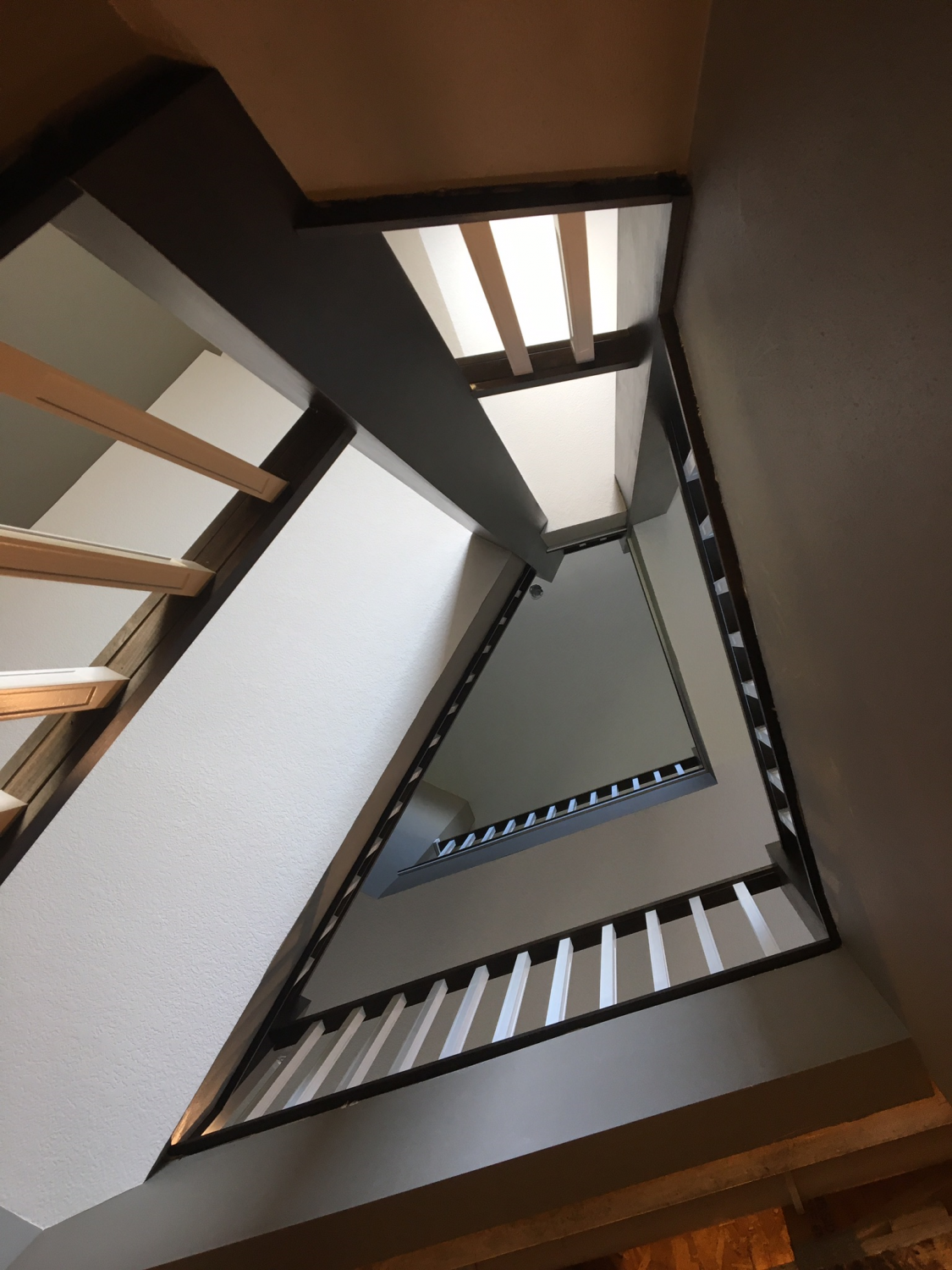 SHAMP PAINTING – Our Craft. Your Home.